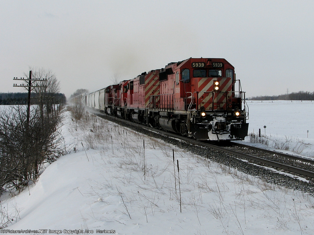 CP 5939 at Mile 101 Galt Sub